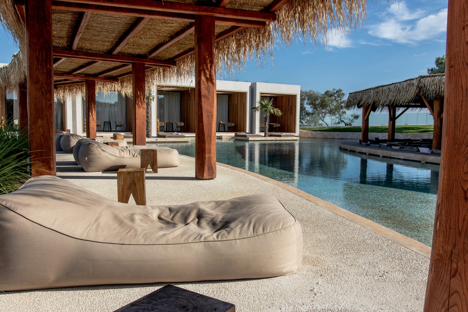Cheap Holidays 2024 / 2025 | Low Cost Deals from £49pp Deposit